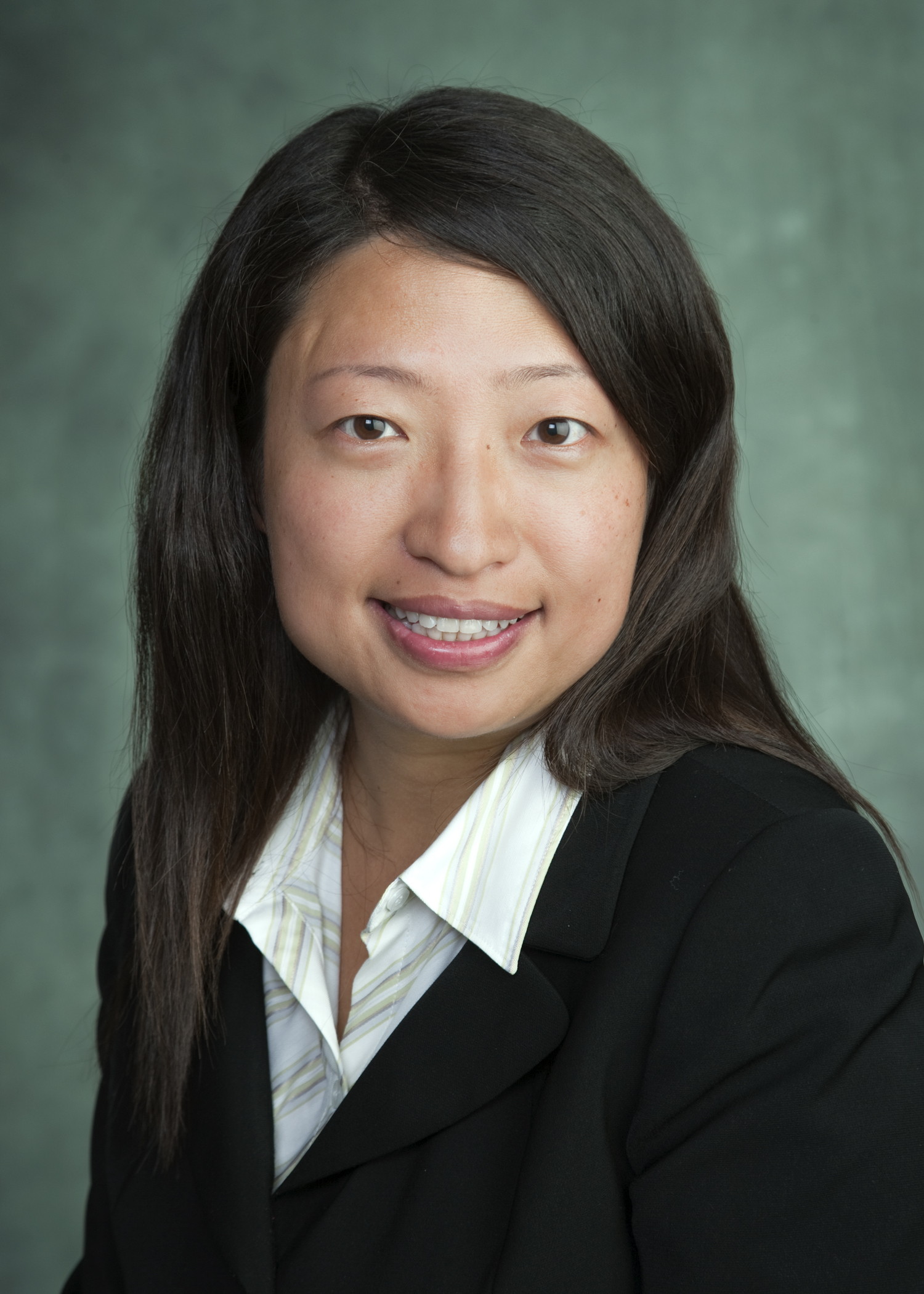 Shen Yan | Studying Contemporary Careers around the Globe